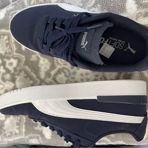 Puma | Shoes | Mens Pumas Soft Foam No Box Used Once 4 | Poshmark